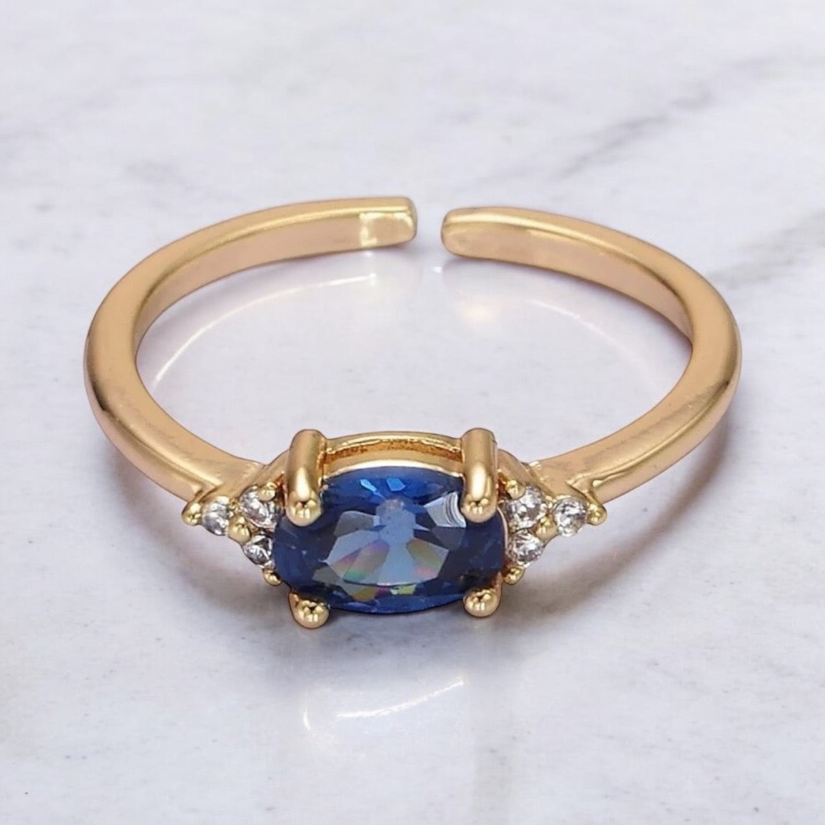 Adjustable Solitaire Birthstone Ring – Emma & Mia